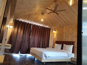 Quarto romântico | 1 quarto, quartos à prova de som, Wi-Fi de cortesia, roupa de cama