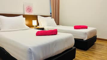 Apartamento luxo, 3 quartos, vista para a montanha, ao lado da montanha | 3 quartos, roupas de cama antialérgicas, edredons de pluma