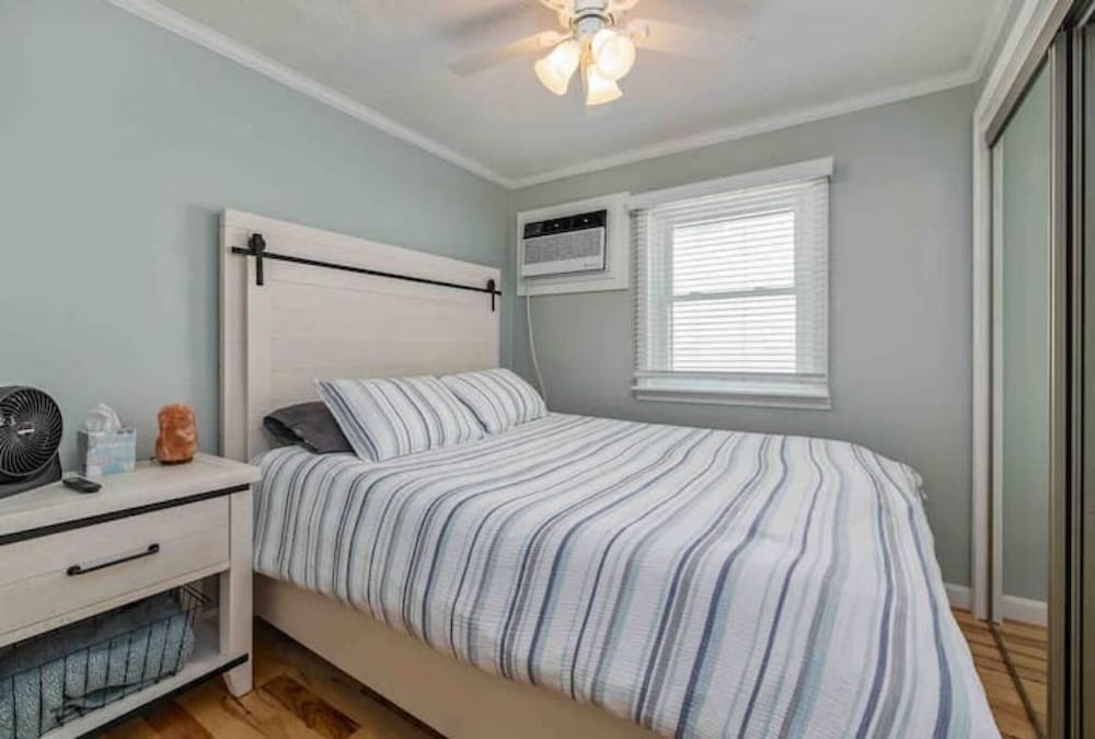 Plum Pad: Condo Overlooking The Ocean - Portsmouth, NH