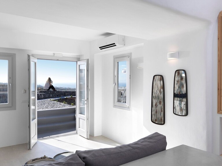 Luxury Santorini Villa | Superior Villa | Private Heated Plunge Pool | Sea View - Santorini