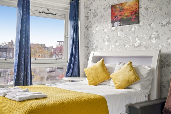Impeccable 1-bed Apartment In London - London