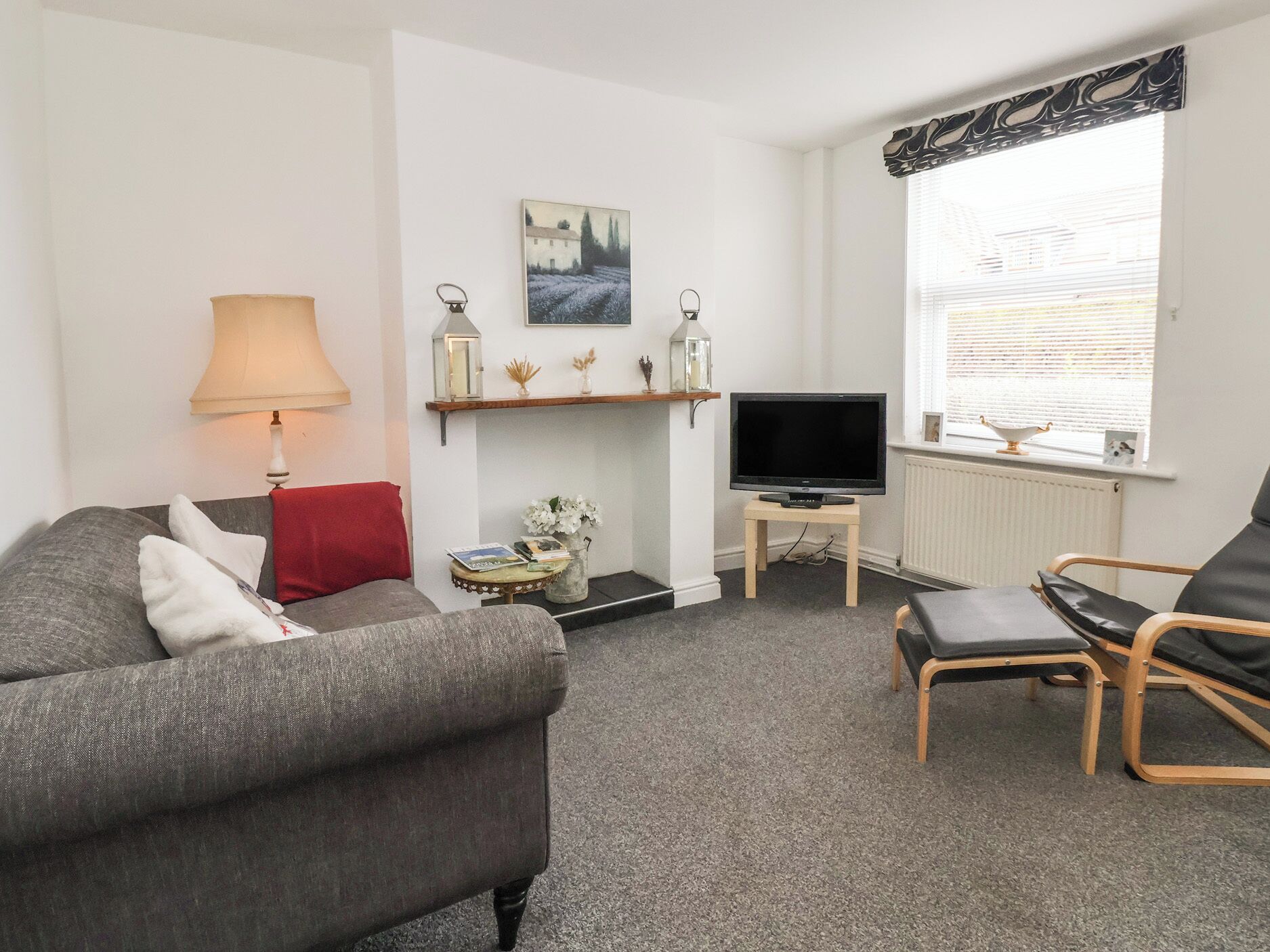 Bluebell Cottage, Pet Friendly, With A Garden In Brayton - West Yorkshire