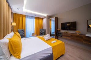 Suite-Estúdio Júnior | Roupa de alta qualidade, minibar, cofre no quarto 