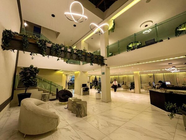 Hvh By Yaxché - Guadalajara