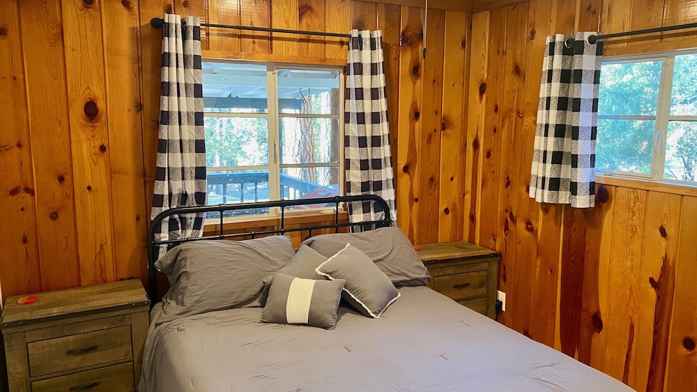 Cozy Cabin In The Tall Pines! True Mountain Cabin Vibes! - Pine, AZ