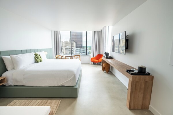 Dayton Vitality Hotel - Dayton, OH