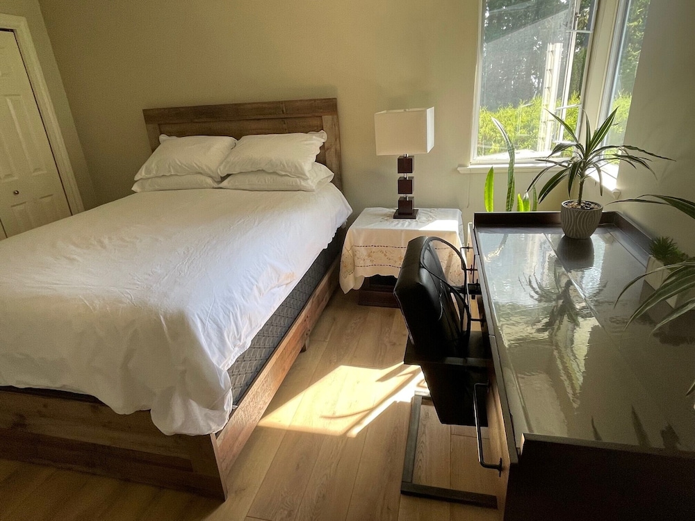 Ocean View & Mount Baker 5 Min From The Beach! Canada Longest Pier, Restaurant - White Rock