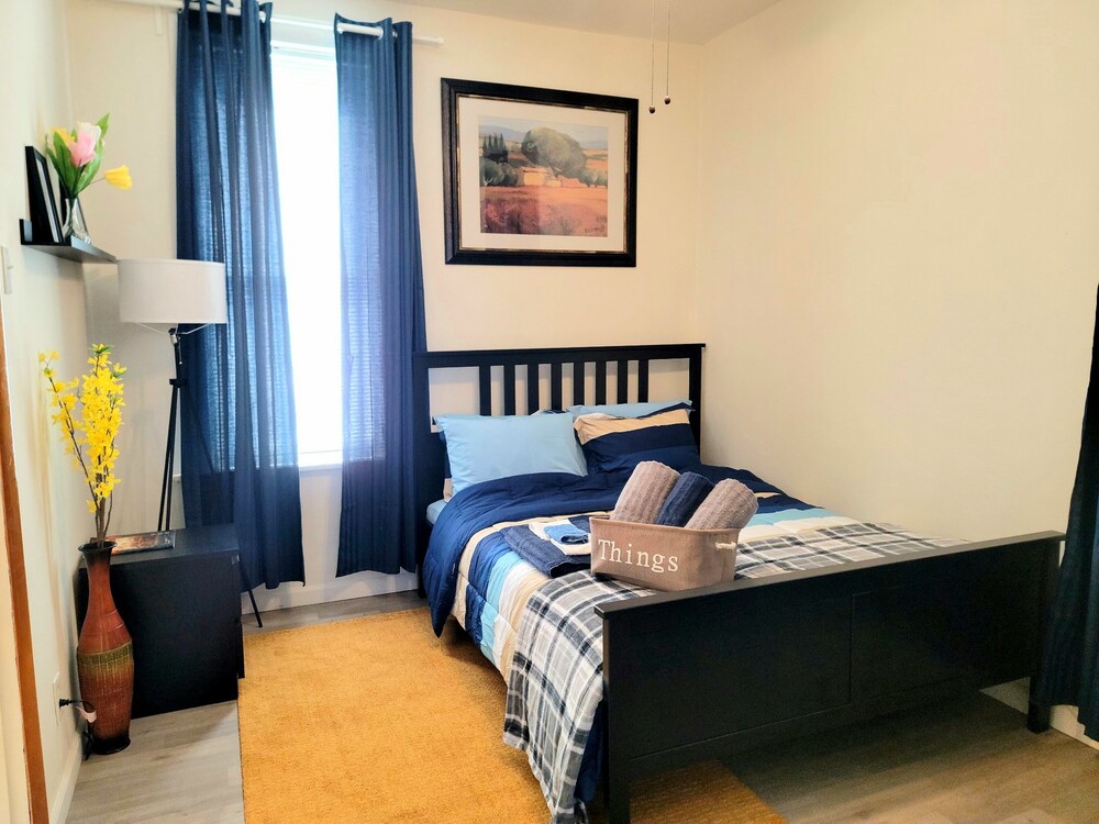 Cozy STL Newport Suite, close to Downtown, Hospitals, Universities, and ...