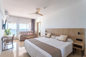 Estúdio Familiar, vista para o mar | Wi-fi grátis, roupa de cama fornecida 