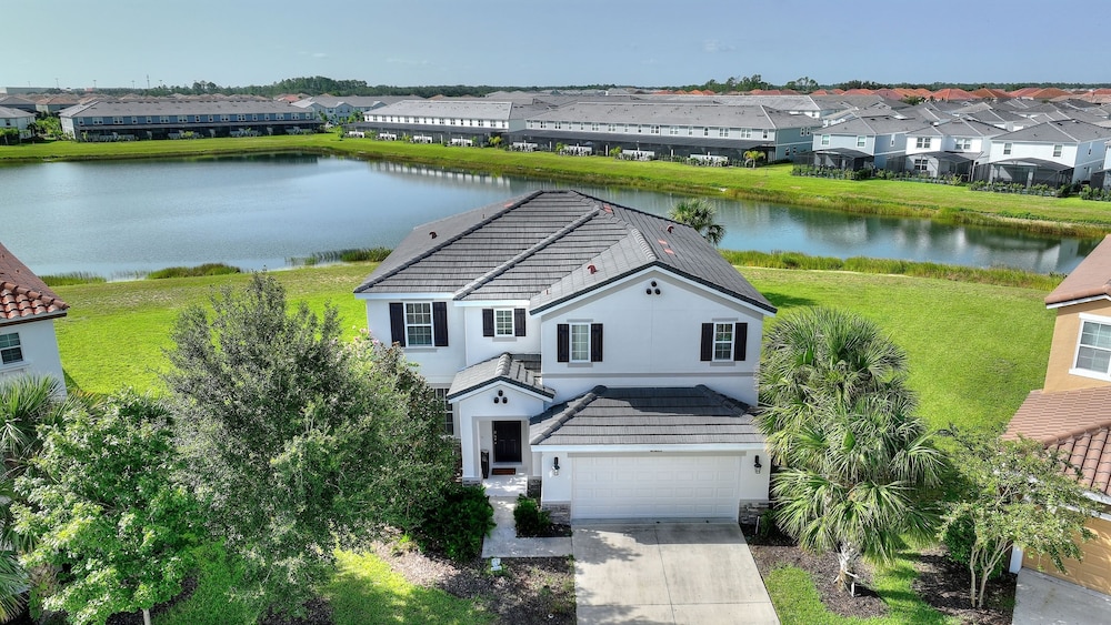 The Haven At Solterra Resort By Shine Villas 523 6 Bedroom Villa - Davenport, FL