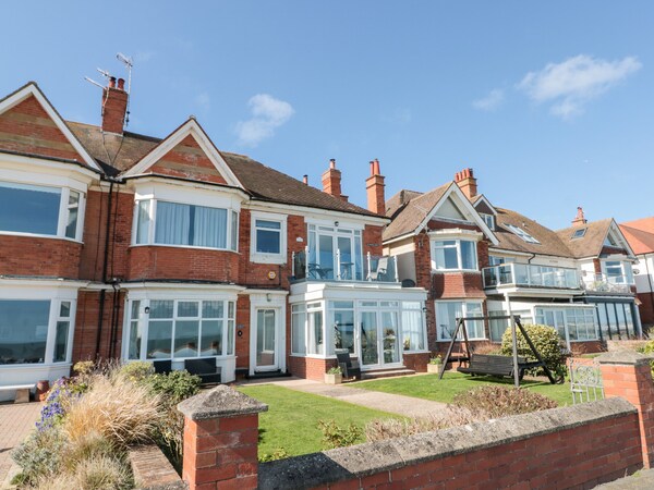 Crystal Cove - Bridlington