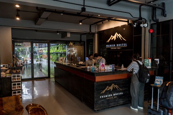 Premier Hostel Chiang Mai - Chiang Mai