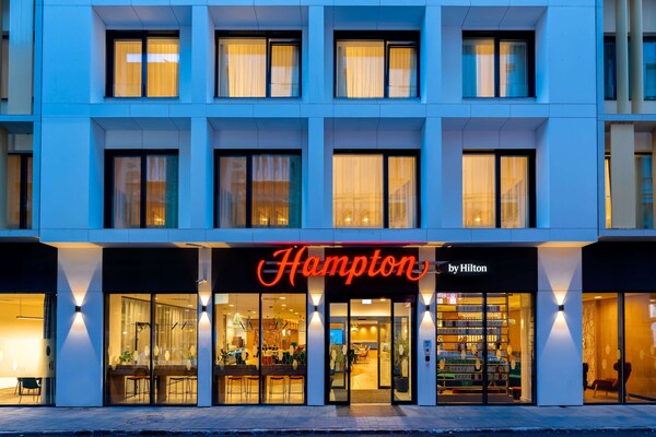 Hampton By Hilton Budapest City Centre - Budapest