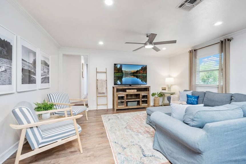 The Hideaway On Lake Dunlap*direct Lake Dunlap Access*pool*accommodates 20 - New Braunfels, TX