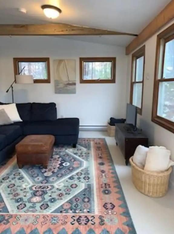 Amazing Lake & Mountain Views Gunstock Ski Chalet. - New Hampshire (State)