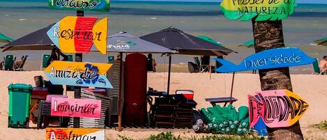 Estúdio Comfort | Praia | Perto da praia, praia de areia branca, 4 bares na praia