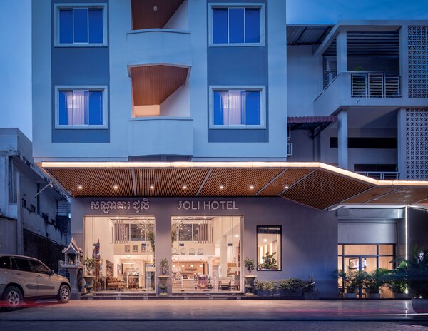 Joli Hotel - Phnom Penh