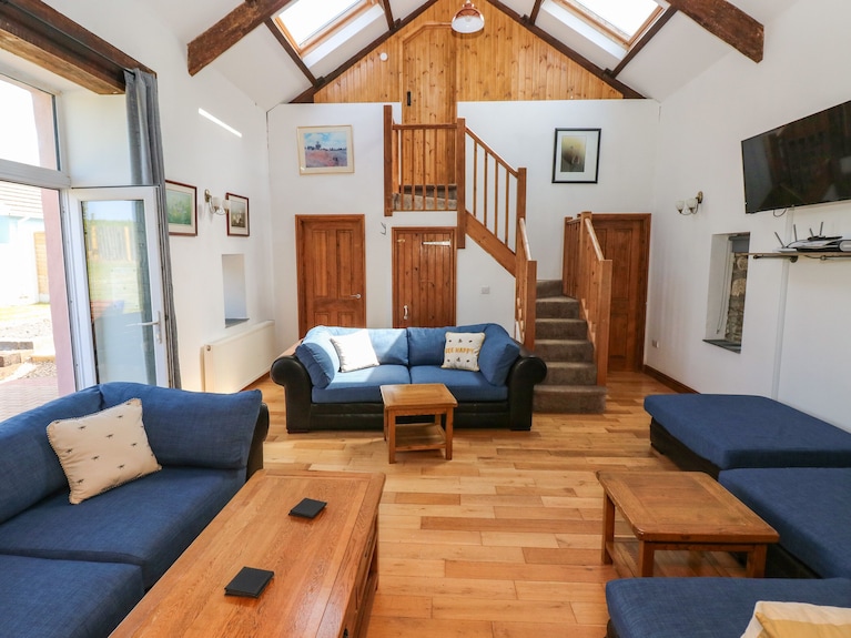 Y Felin, Pet Friendly, Character Holiday Cottage In Letterston - Pembrokeshire