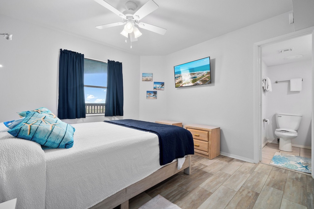 La Mirage Condo 216 Beachfront Condominium Resort With Private Boardwalk Access - Texas