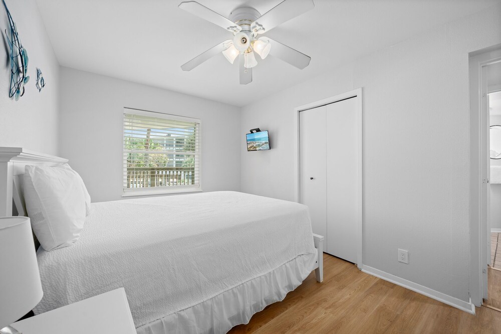 La Mirage Condo 127 Beachfront Condominium Resort with Private Beach ...