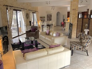 Vila, várias camas | Parte interna