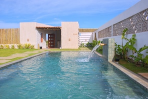 Piscina externa