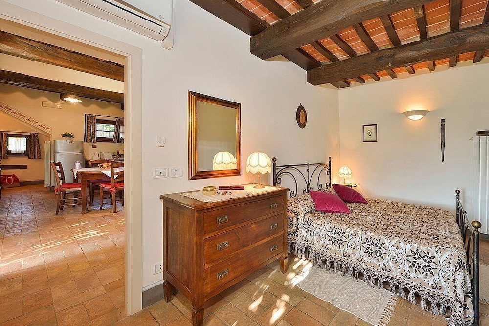 Casa Erbetta B: A characteristic and welcoming apartment that is part ...