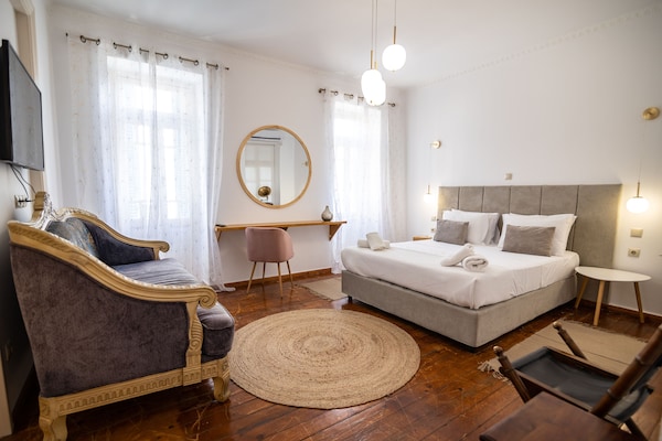 Apeiron Acropolis Suites - Athens