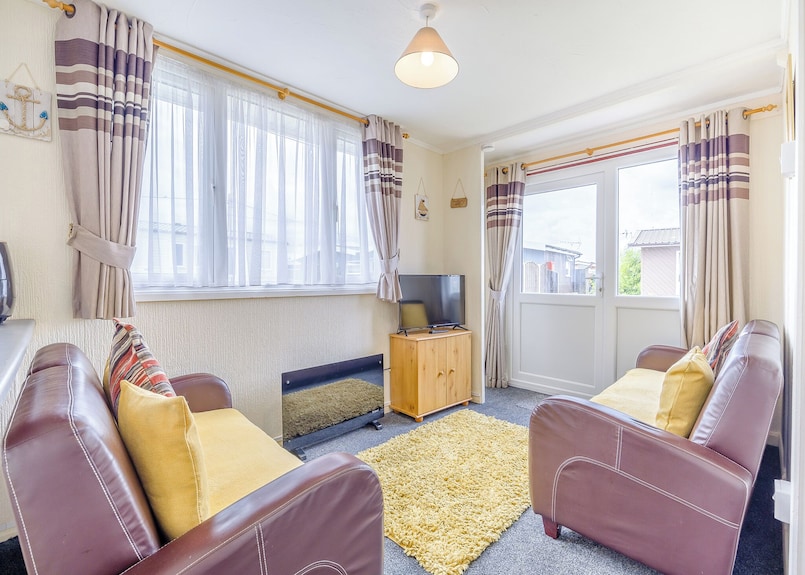 2 Bedroom Accommodation In Anderby Creek, Mablethorpe - Lincolnshire