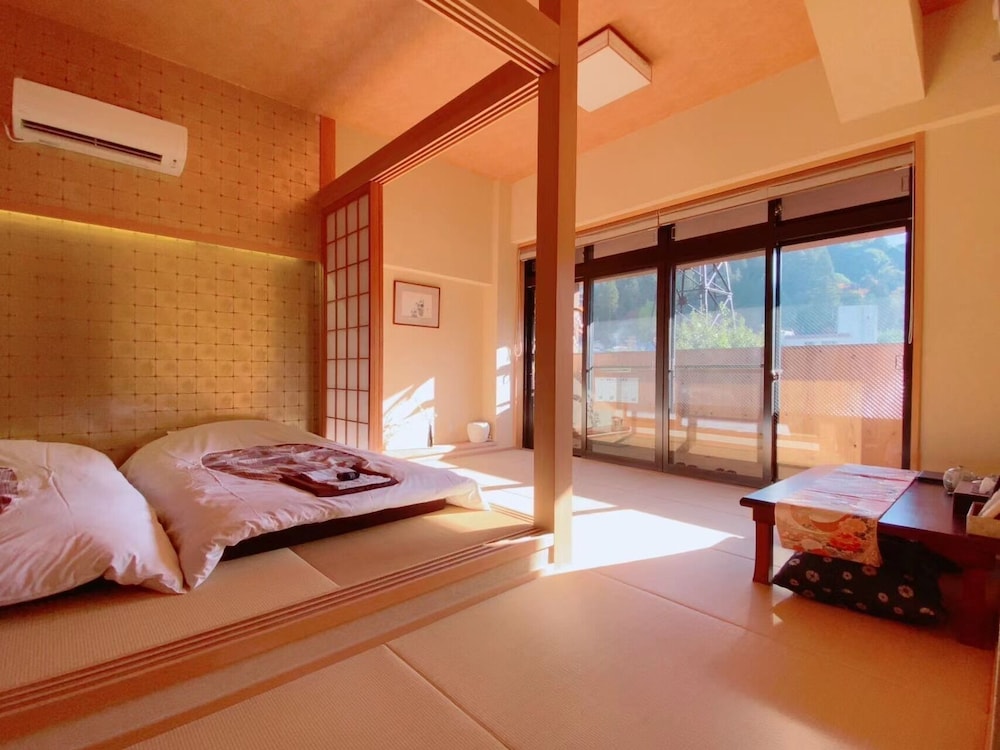 Stay Without Meals Close To Kin No Yu Enjoy An / Kobe Hyōgo - Kobe