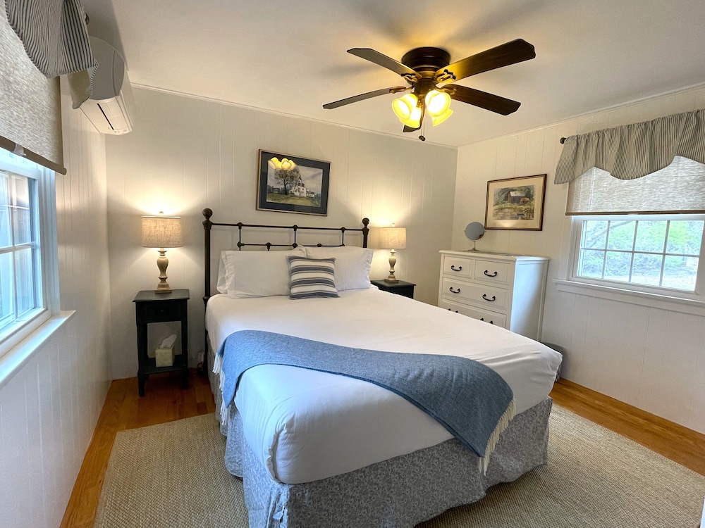 Captain's Quarters By Nauset Beach - Eastham, MA