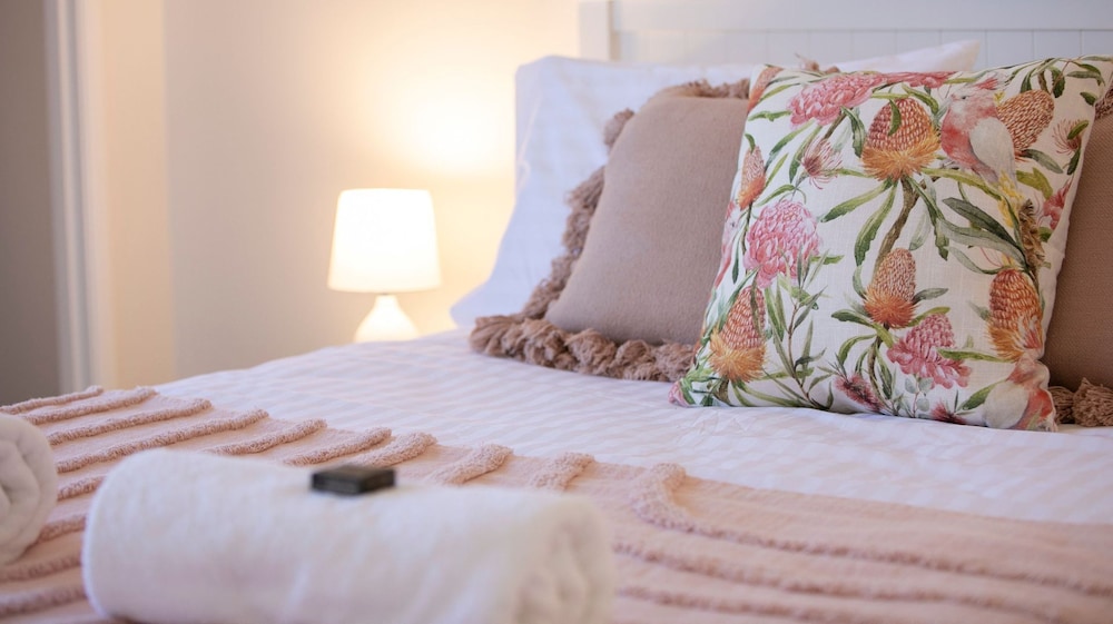 Terra Bella – Ideal For Couples Or Families - Robertson