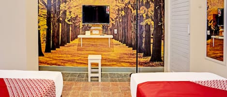 Quarto duplo luxo | Escrivaninha, Wi-Fi de cortesia, roupa de cama