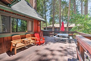 Comfortable Mi-wuk Village Cabin: Hike & Ski! Reviews, Deals & Photos ...