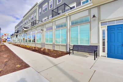 South Salt Lake Townhome - Family Friendly!