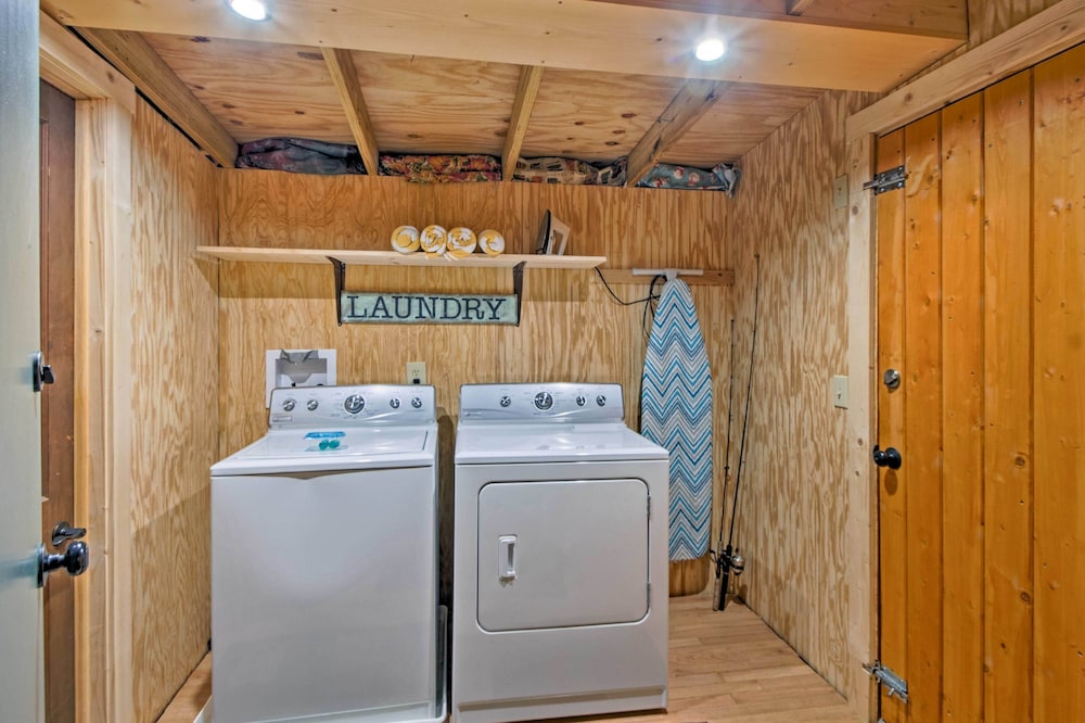 Cabin By Bold Creek: Book Now For Polar Express! - Cherokee, NC