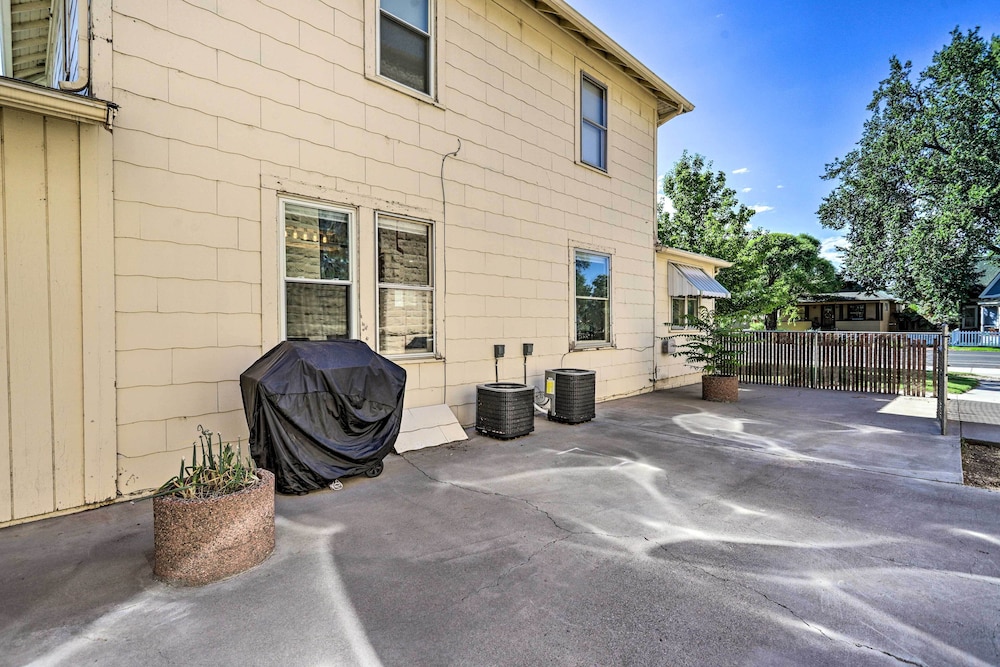Charming Downtown Fruita Home: Hike & Explore - Fruita, CO
