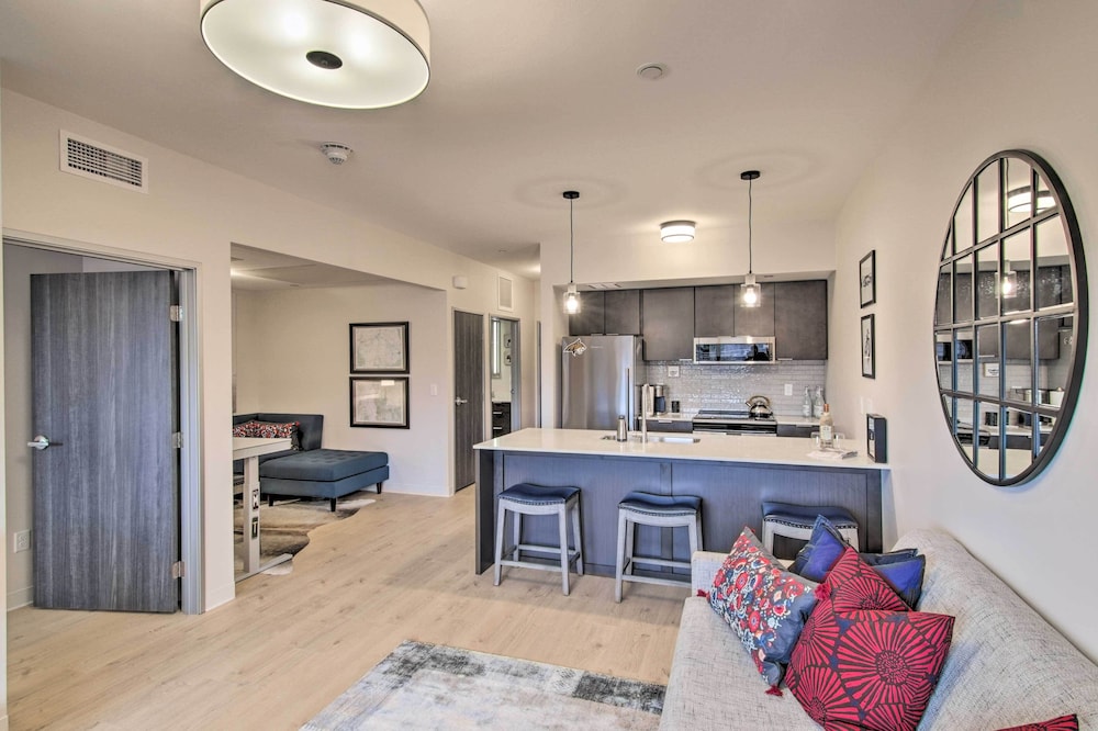 Chic Bozeman Apartment - 1 Block Off West Main St! - Bozeman, MT