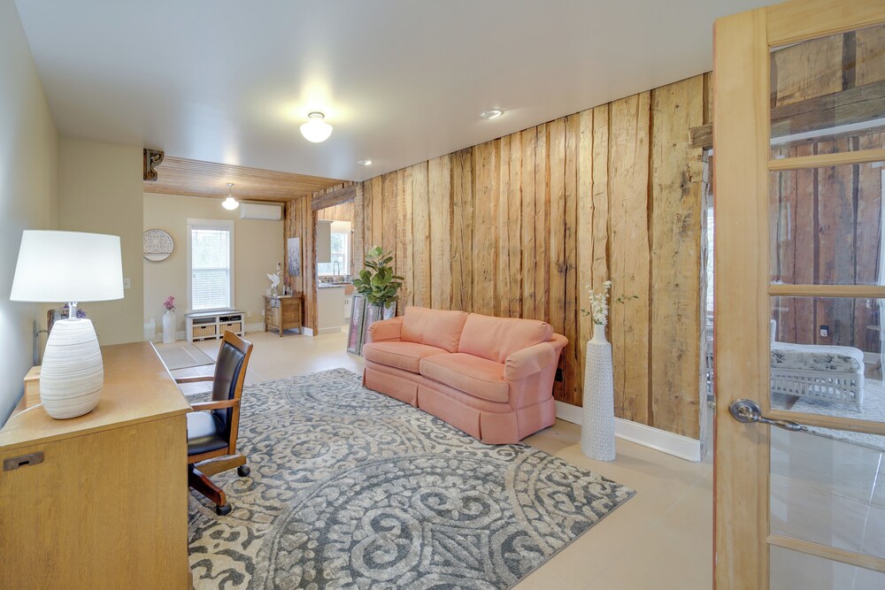 Scenic Loon Lake Adventure Retreat W/ Dock! - Loon Lake, WA