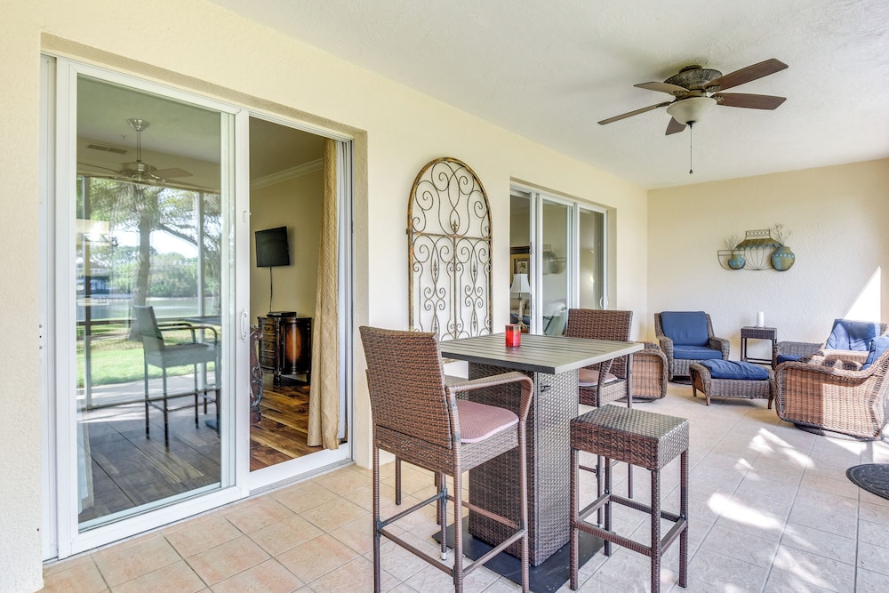 Riverfront Palm Coast Getaway W/ Resort Amenities! - Palm Coast, FL