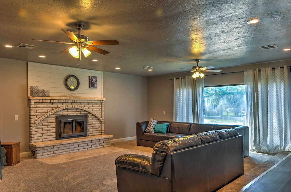 Central Escalante Home ~ 5 Mi To Grand Staircase! - Escalante