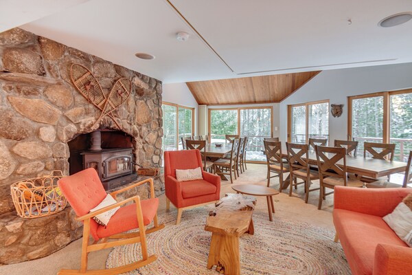 White Mountain Escape W/ Separate In-law Suite! - Campton, NH