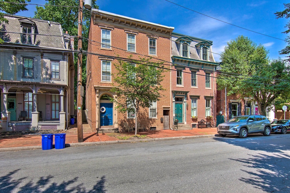 1 Mi To Dtwn: Historic Harrisburg Home - Harrisburg, PA
