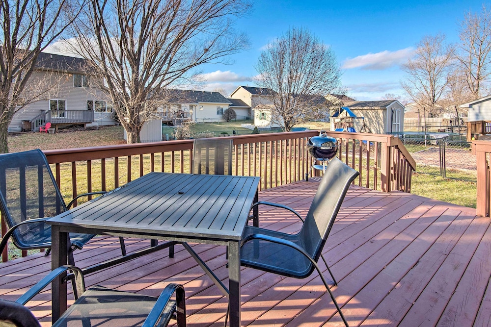 Altoona Home 11 Mi To Downtown Des Moines - Des Moines, IA