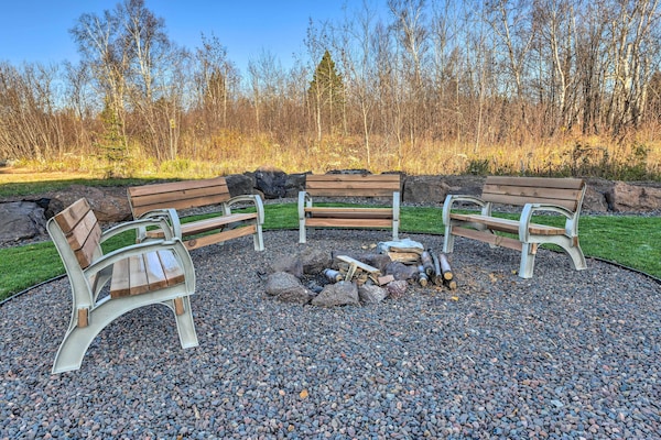 North Shore Cabin W/ Fire Pit By Gooseberry Falls! - Bean Lake, MN