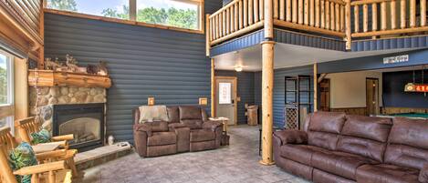 Casa (Multiple Bedrooms) | Parte interna