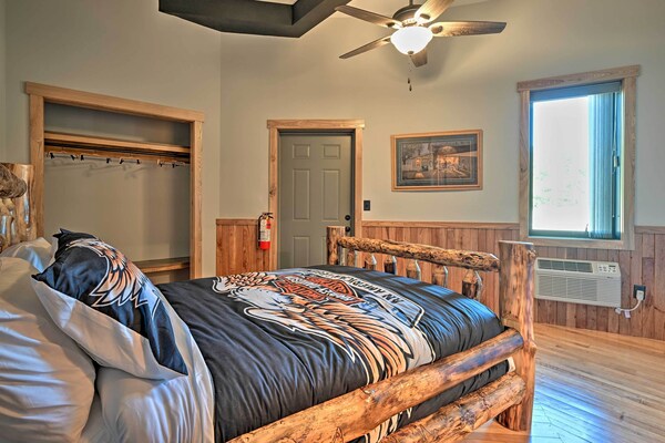 Massive Hatfield 'Loon Lodge' W/ Roller Rink - Black River State Forest, Black River Falls