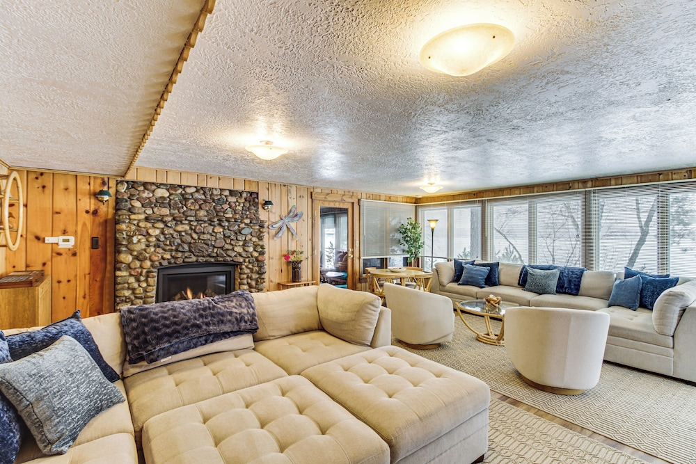 徒步、钓鱼及划船:布雷纳德湖滨之家! - 明尼蘇達州