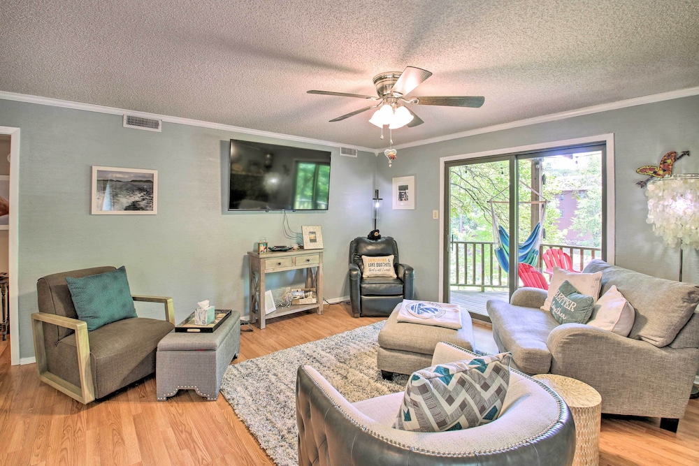 Mount Ida Condo W/ Balcony + Resort Amenities - Arkansas