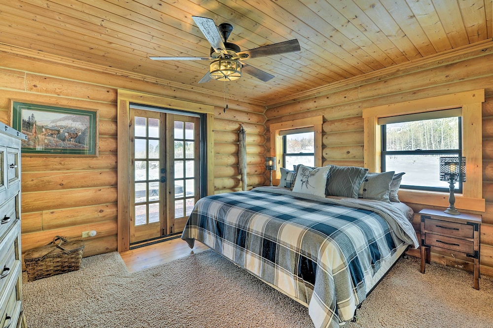 Charming Bedford Cabin W/ Private Hot Tub! - Wyoming